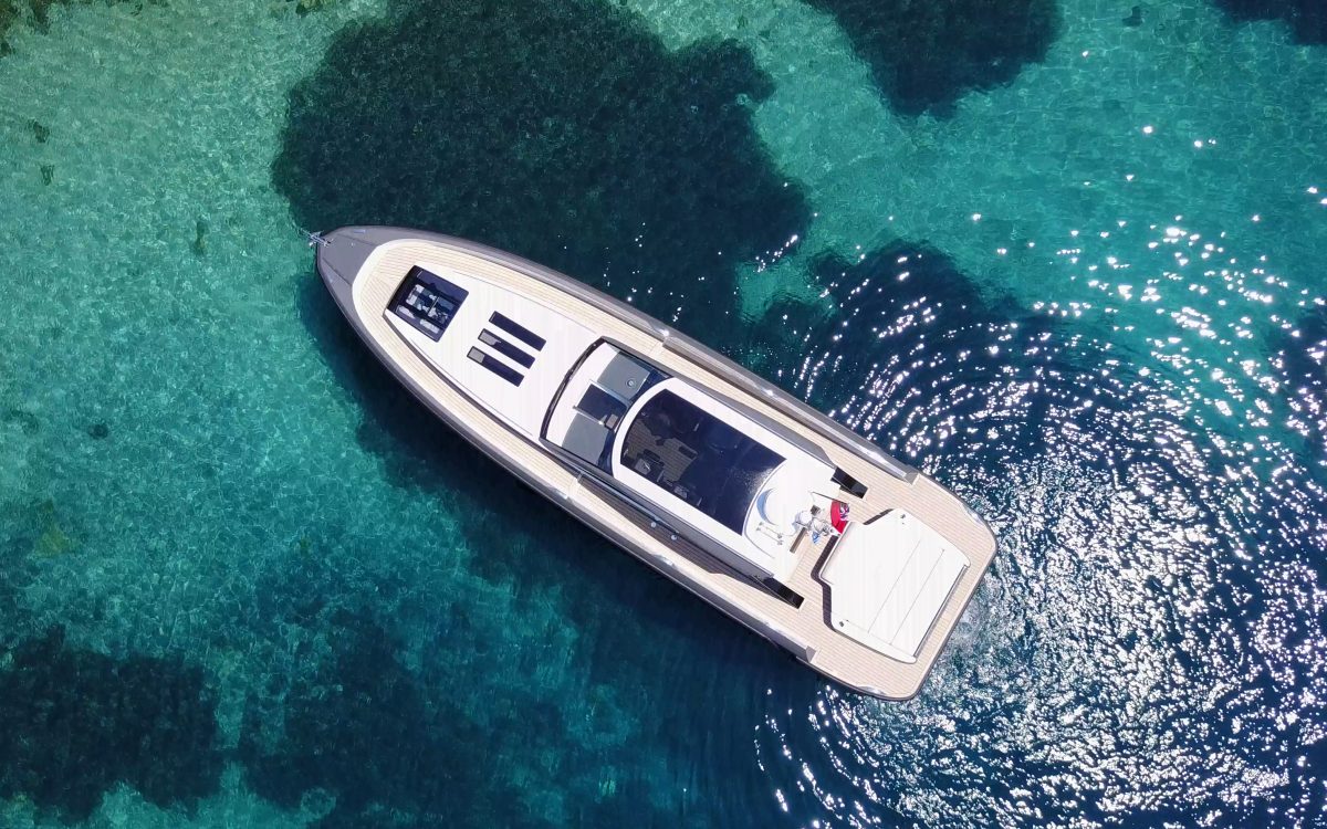 Bladerunner 45GT - Leisure Powercraft - ICE Marine