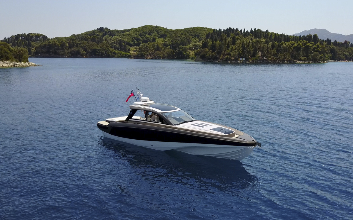 Bladerunner 45GT - Leisure Powercraft - ICE Marine